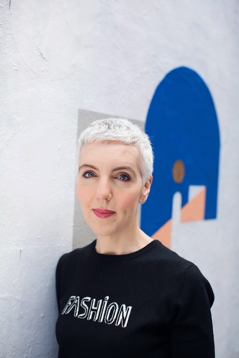 For business head shots that break the mould | Hey Tuesday